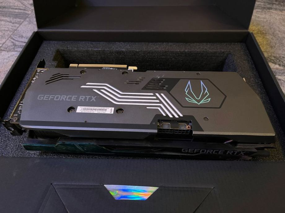 NVIDIA GeForce RTX 3080 Ti - 12GB GDDR6X