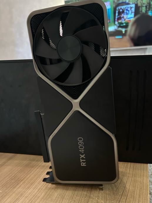 Nvidia RTX 4090 Founder Edition
