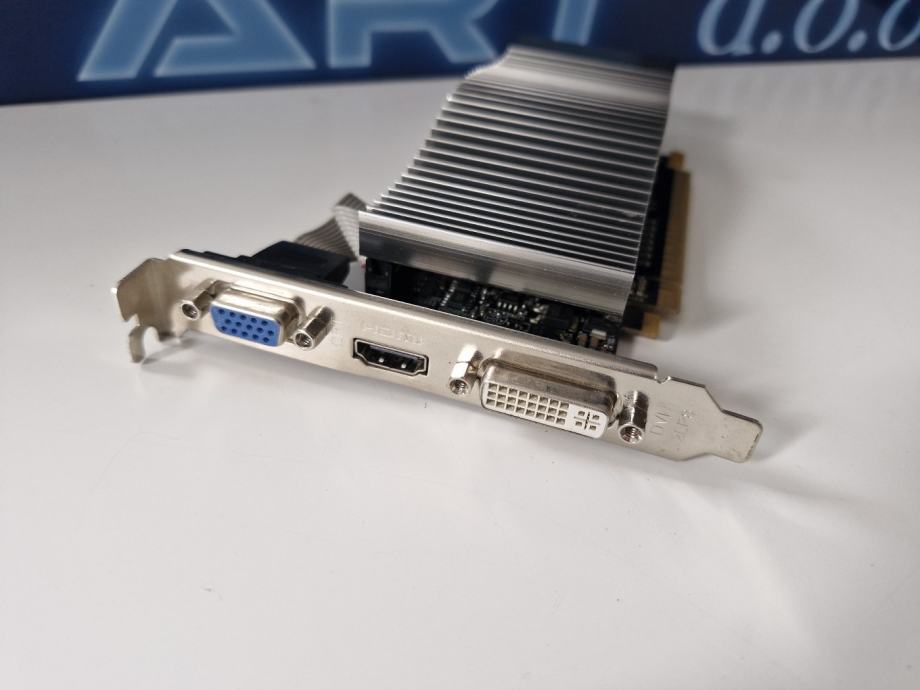 Point Of View GeForce GT 520 1GB, PCI-E, HDMI, DVI, VGA - Račun / R1