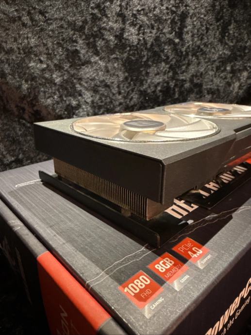 PowerColor Hellhound Radeon RX 6600 XT 8GB - Graficka kartica