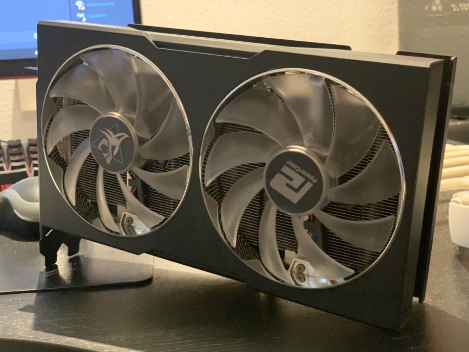 PowerColor RX 6600 XT Hellhound