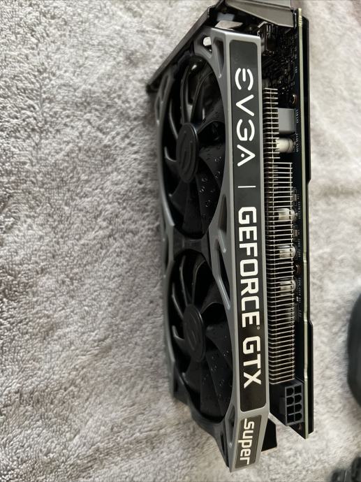 Prodajem grafičku karticu EVGA Geforce GTX 1660 Super