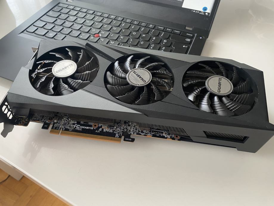 Radeon™ RX 6600 XT GAMING OC 8G