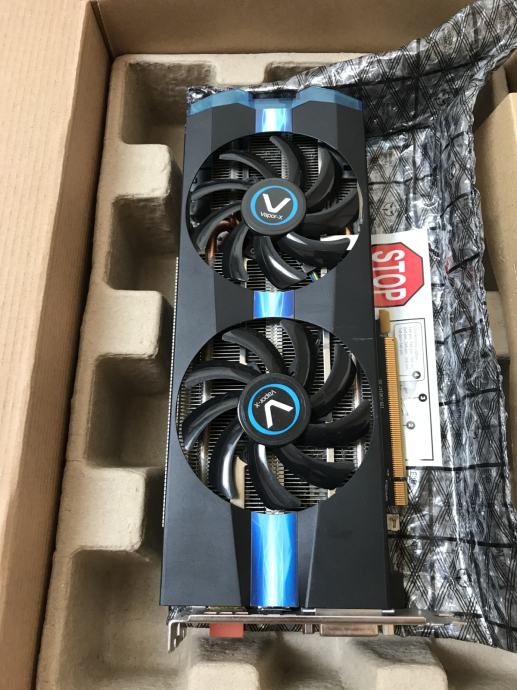 Sapphire Radeon R9 270X Vapor-X