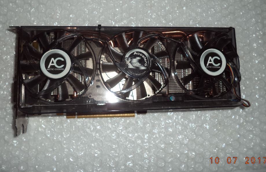 XFX ATI Radeon HD 5870 1GB 256-bit GDDR5 DX11 PCI-E grafička