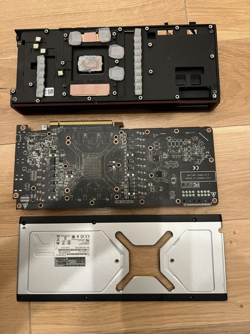 XFX grafička kartica RX 6800