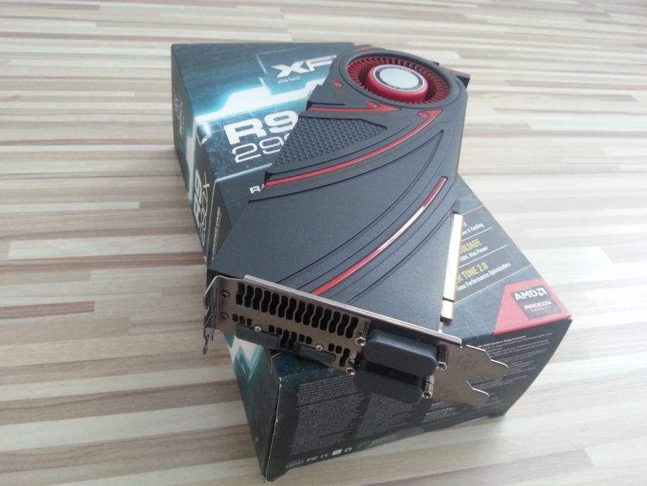 XFX Radeon R9 290X sa Corsair H90 tekućim hlađenjem