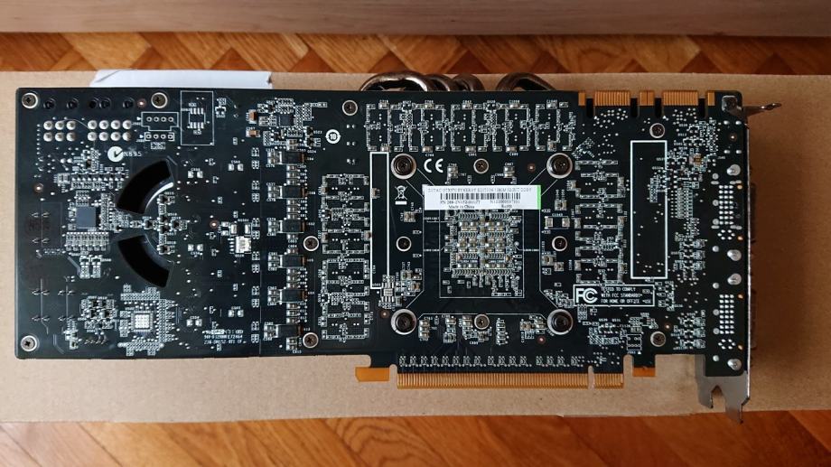 ZOTAC GTX 570 Synergy Edition 1280MB DDR5