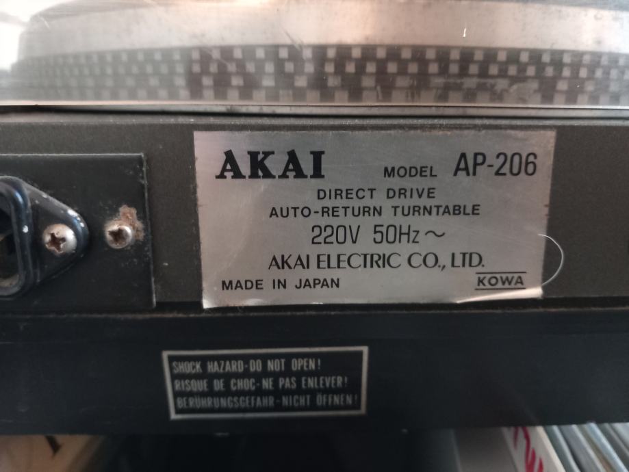 AKAI AP - 206 GRAMOFON