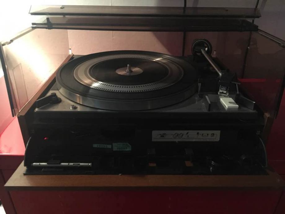 Gramofon DUAL 1219