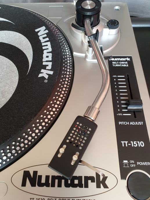 Gramofon Numark TT-1510