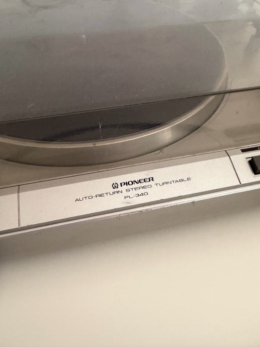 Gramofon Pioneer PL-340