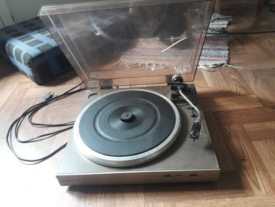 Gramofon SABA CSP300