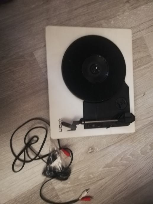 Gramofon novi