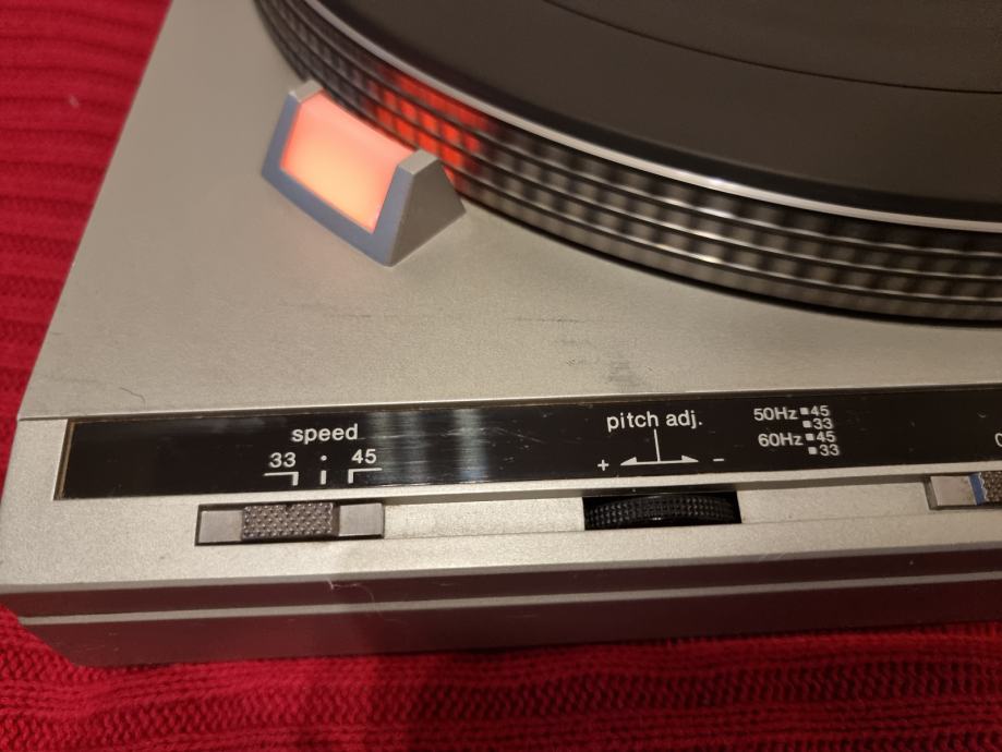 Gramofon Technics SL-B3