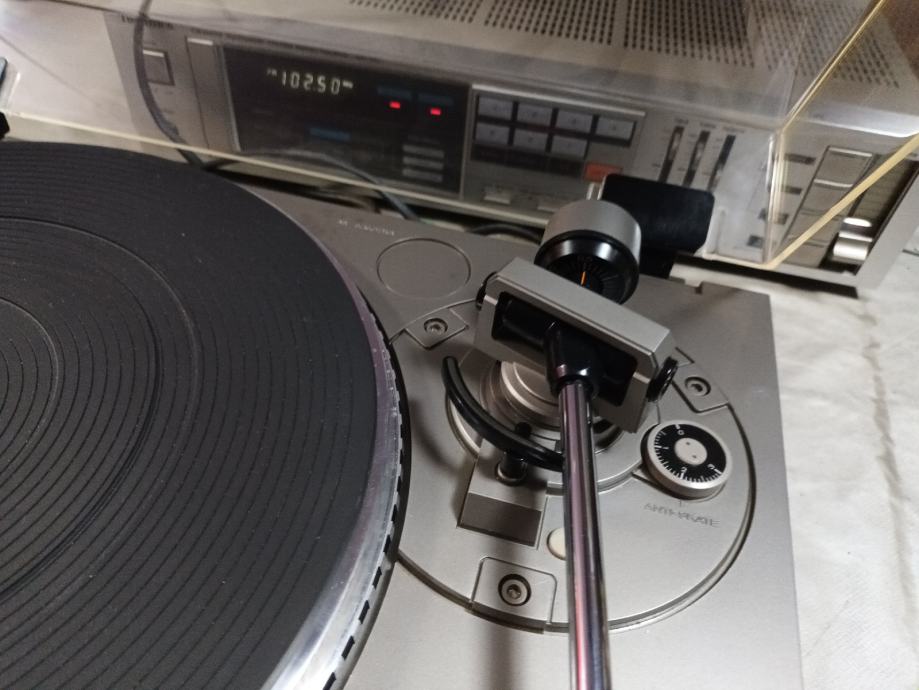 Hitachi gramofon ht-356 direct drive