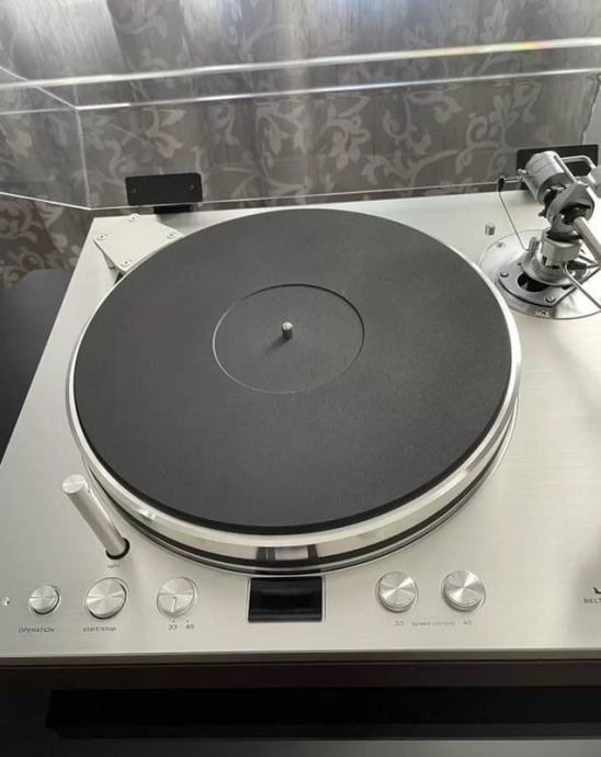 Luxman PD-171 turntable + tonearm SME-3010R Gramofon