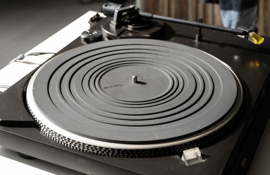 MARANTZ TT151 & TECHNICS SL-BD2