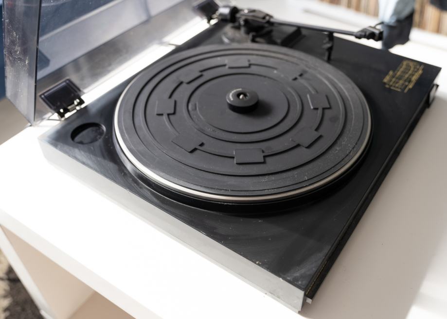 MARANTZ TT151 & TECHNICS SL-BD2