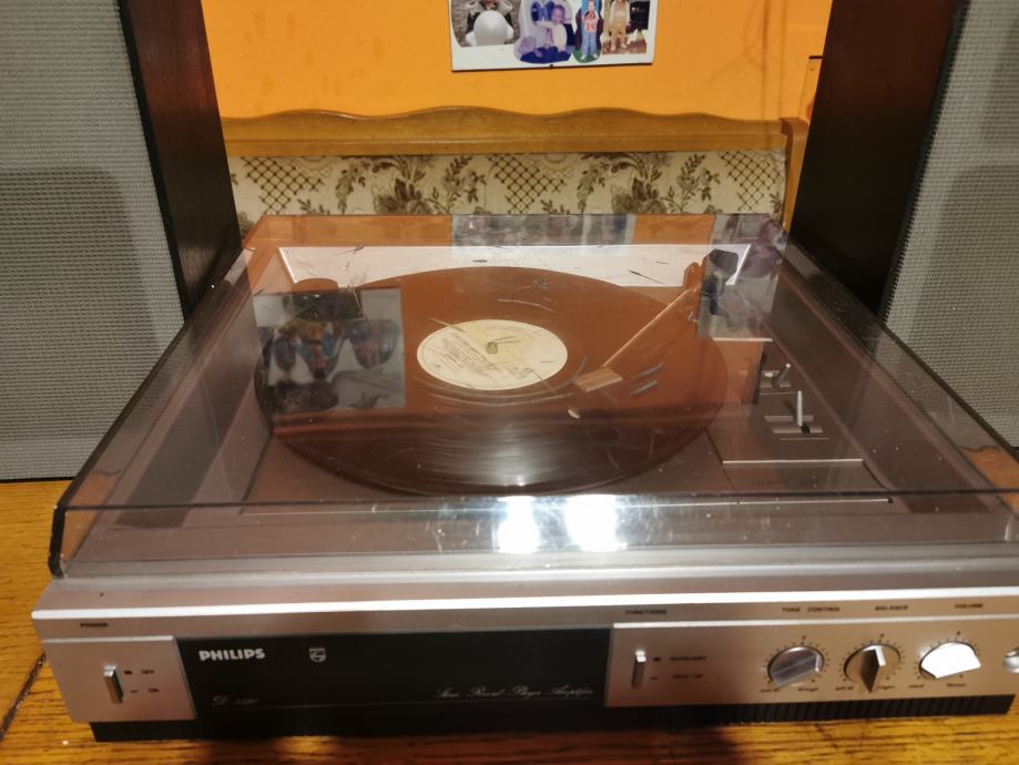 Philips gramofon d5520
