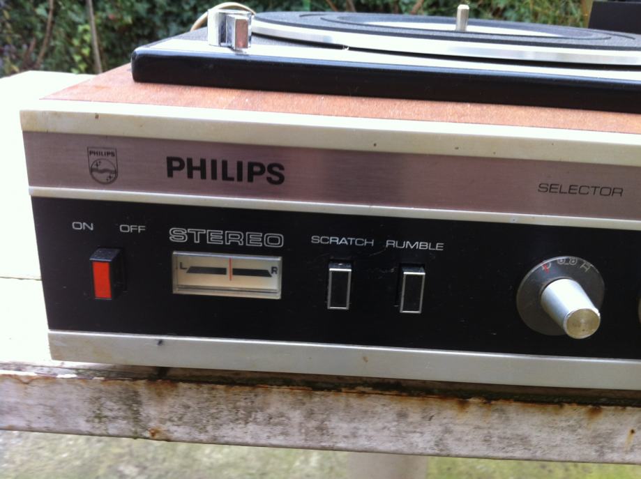Philips stari gramofon