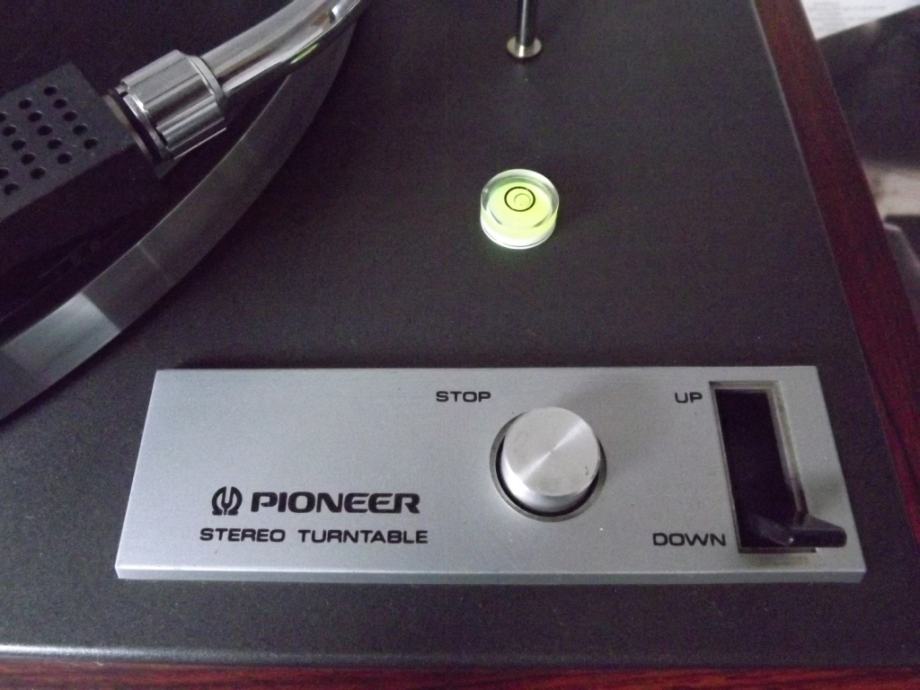 Pioneer PL 155 E