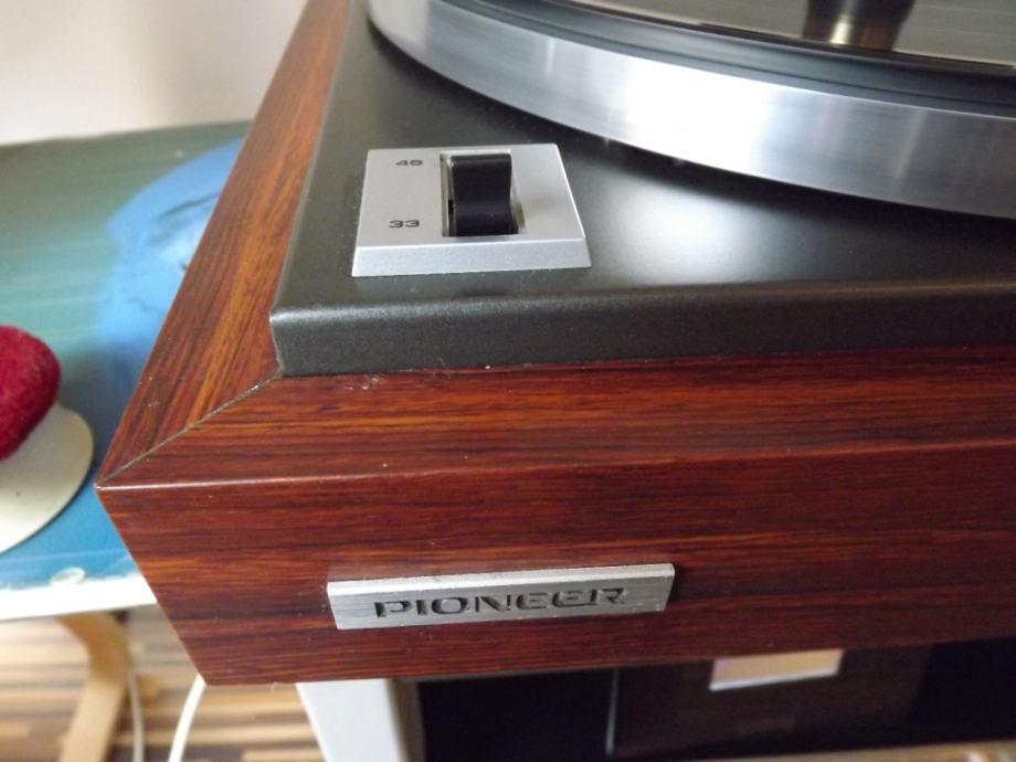Pioneer PL 155 E