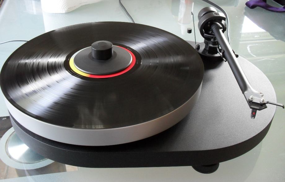 Gramofon Pro-Ject RPM4