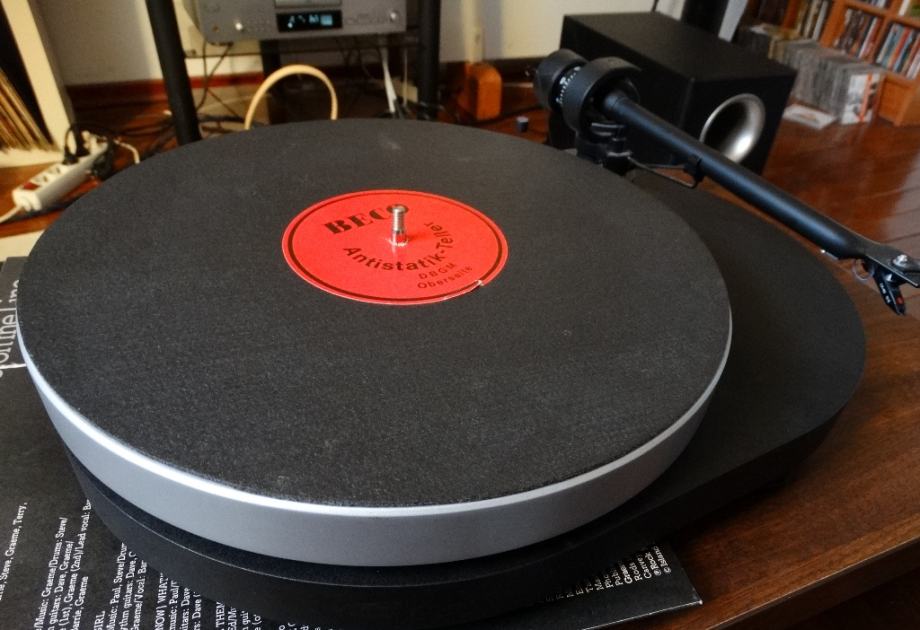 Gramofon Pro-Ject RPM4