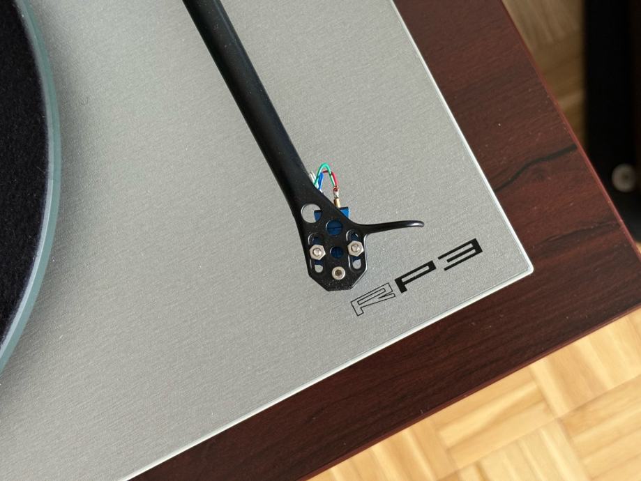 Rega RP3 Planar gramofon