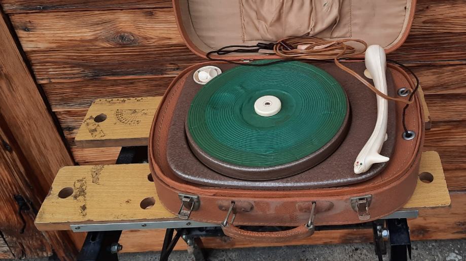 Riz gramofon EG-4