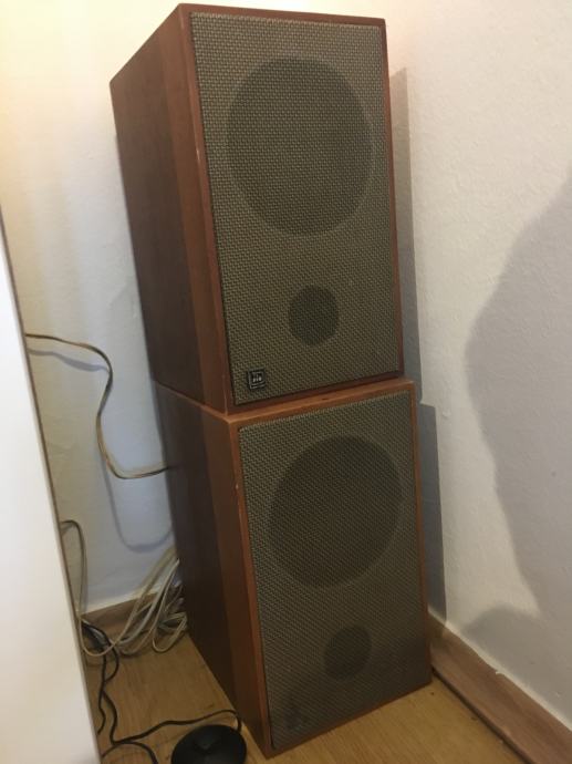 RIZ Tosca 5 i zvučnici gramofon servisiran