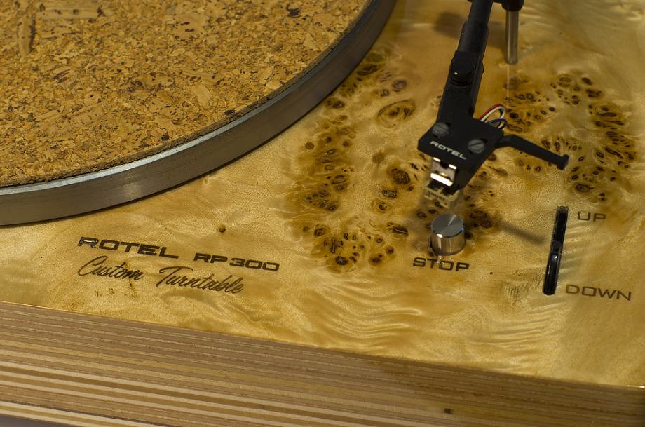 Rotel RP 300 Custom