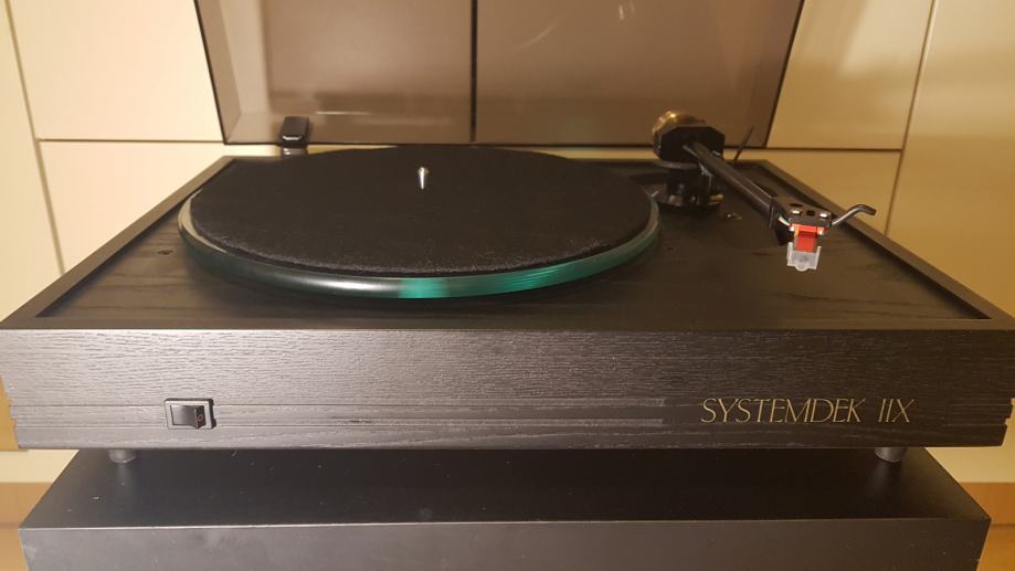 SYSTEMDEK IIX gramofon