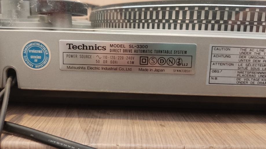 TECHNICS GRAMOFON SL-3300 Automatic direct dtrive