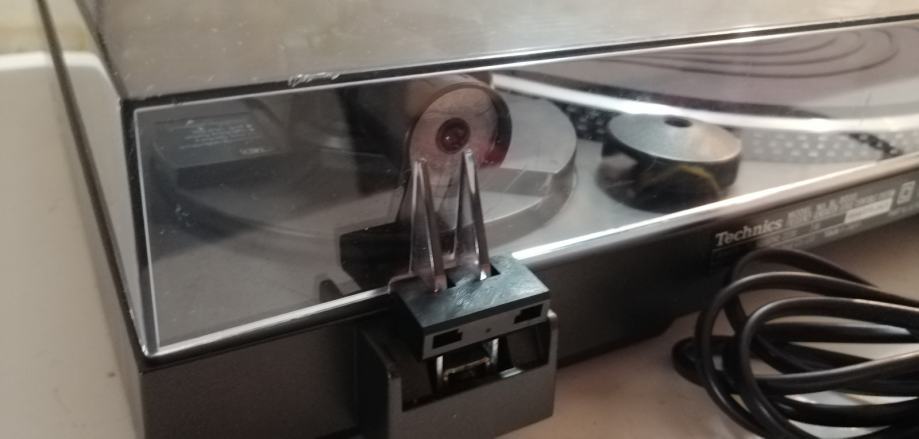 Technics SL-BD22 Belt-Drive Auto Return Turntable