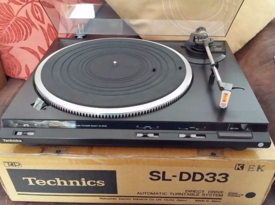 Technics SL-D33 prodajem