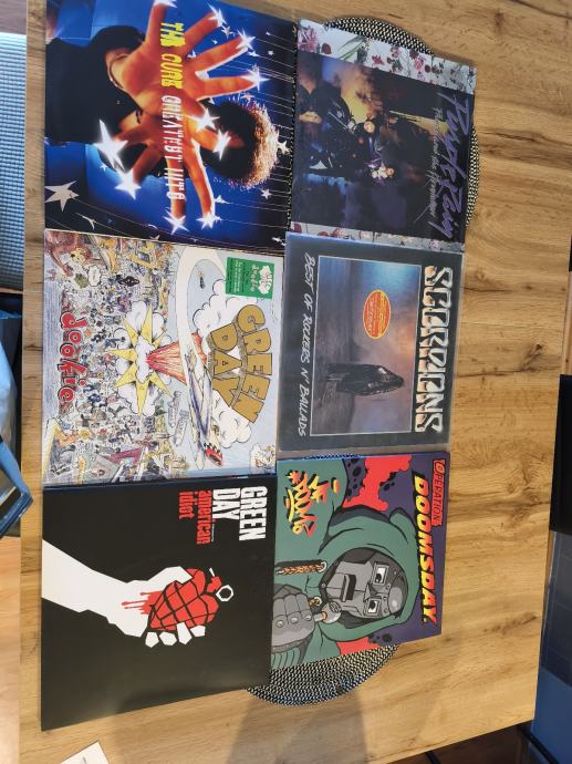 Kompletni set 22 gramofonske ploče