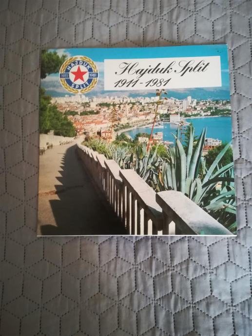 NK HAJDUK Split 1911-1981 -- LP ploča + poster