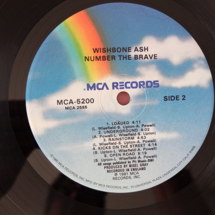 Wishbone Ash – Number The Brave