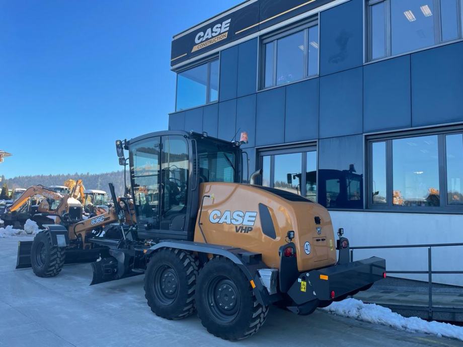 GREJDER CASE 836C - TVORNIČKI NOV STROJ