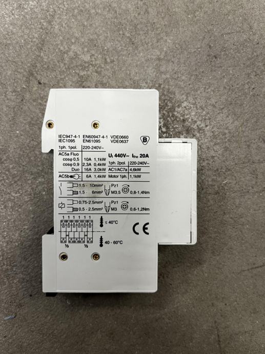 Schrack Instalacijski sklopnik 20A 2 N/O 230VAC