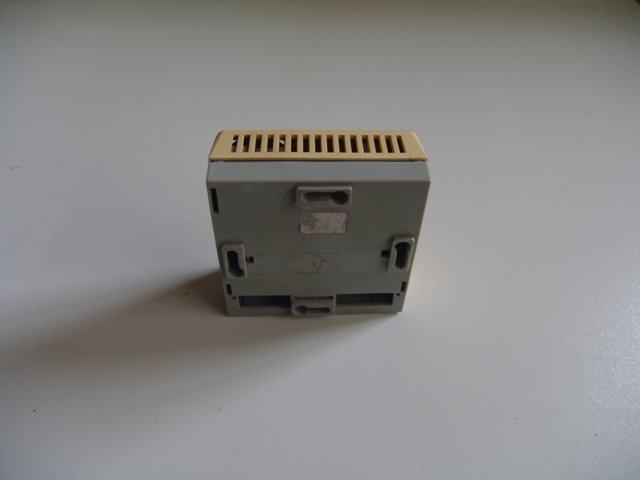 TERMOSTAT CEWAL RQ 30 - rabljeni - povoljno