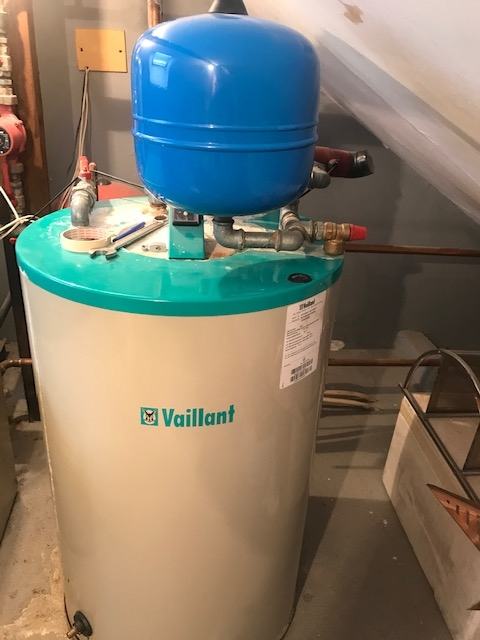 VAILLANT PLINSKI KOTAO 35KW + SPREMNIK TOPLE VODE 150L