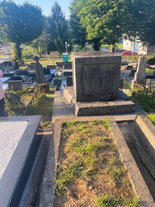 Grobno mjesto - prazno, jednostruko sa kranjcem