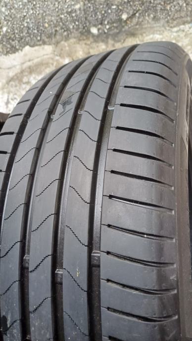 Gume ljetne Bridgestone Turanza 6 215/55/17 4 kom.