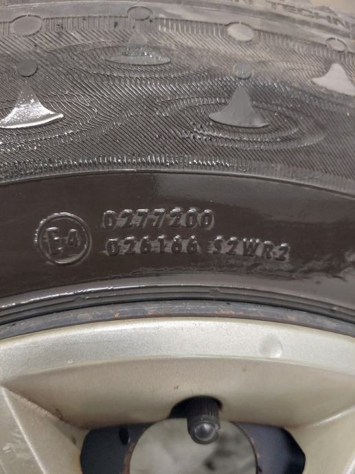 Gume ljetne Uniroyal 175/80/14 4 kom.