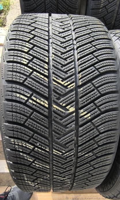 Gume zimske Michelin 295/35 R19 i 265/40 R19. Novo (Set 500.eur)