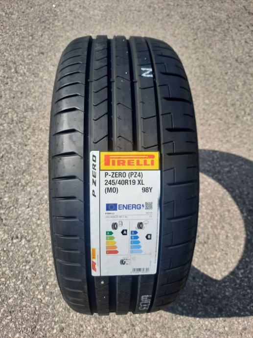 245/40/19 nove ljetne Pirelli PZero PZ4