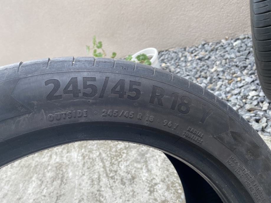 Continental 245/45/18 2022god 4kom